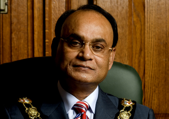 CNJ EXCLUSIVE: LIBERAL DEMOCRATS SUSPEND MAYOR OVER BENEFITS ...