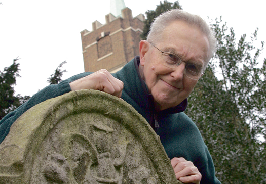 Plaque honouring historian Christopher Wade planned for his Hampstead ...