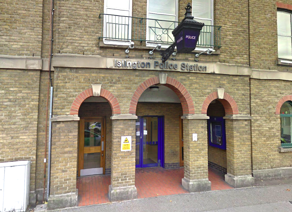 Skunk stink sparks police station evacuation | Islington Tribune