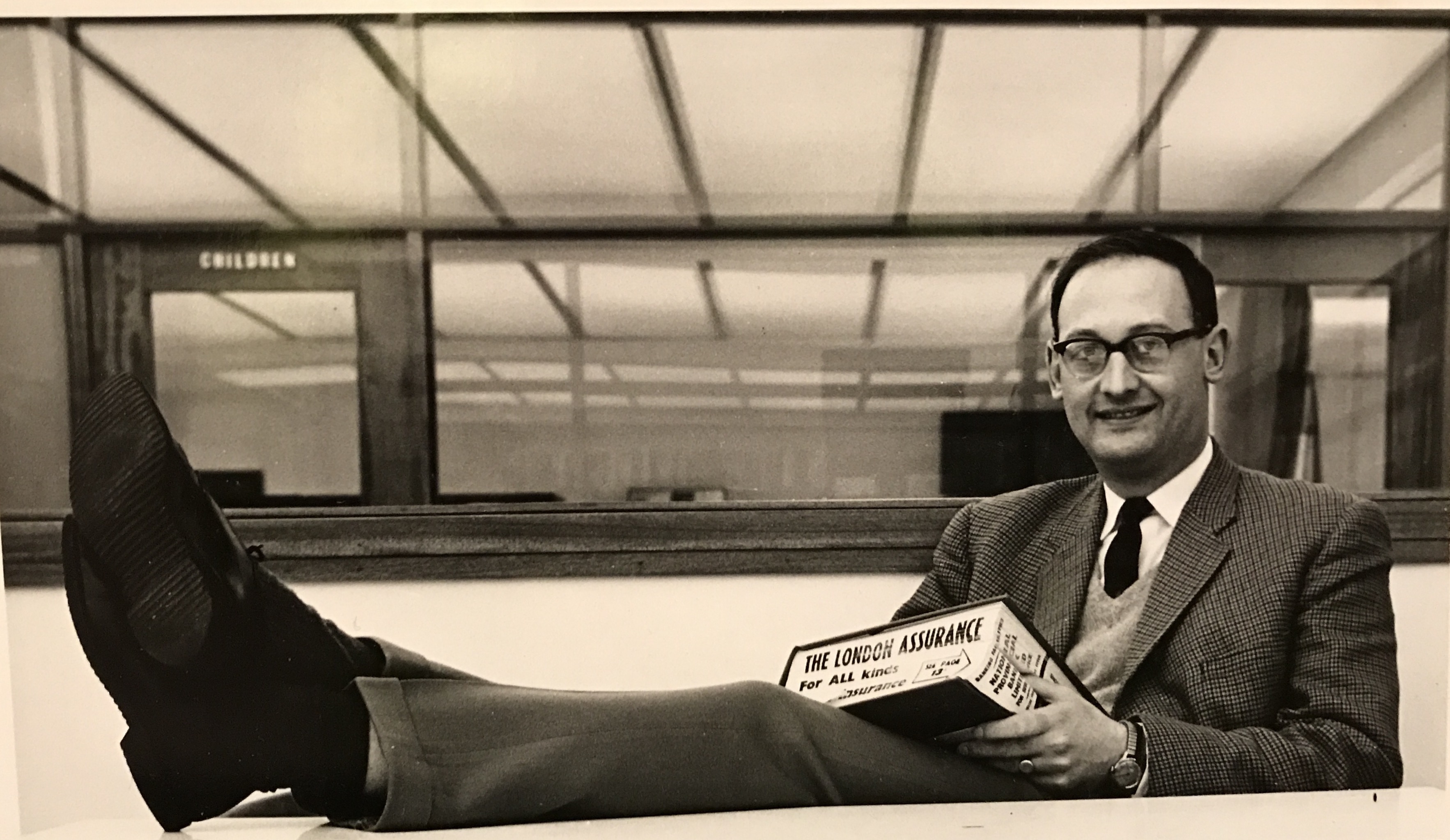 In print: a shy poet | Islington Tribune