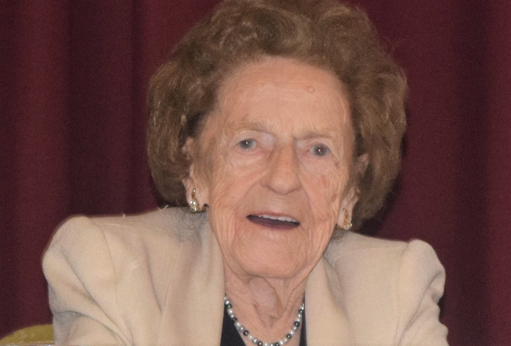 Mary Talbot, dinner lady who had a special bond with primary schools ...