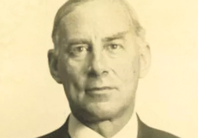 A shining example of why John Platts-Mills QC was a star | Islington ...