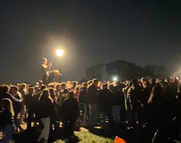 Hundreds join late night rave on Primrose Hill | Islington Tribune