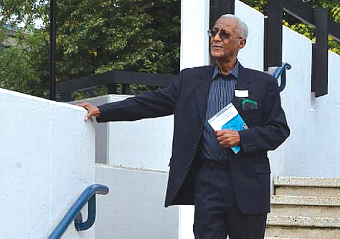 Estate pays tribute to tenants’ champion Claude | Islington Tribune