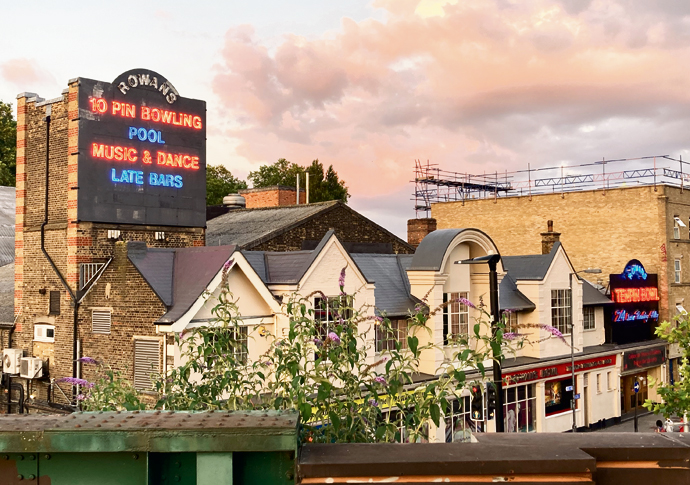 Rowans strikes back as legendary lanes reopen | Islington Tribune